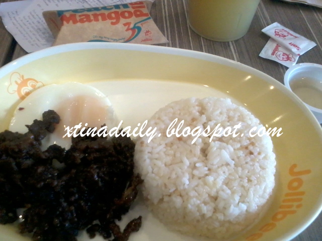 Jollibee Breakfast Joys: Beef Tapa - celebraTINg exisTENce