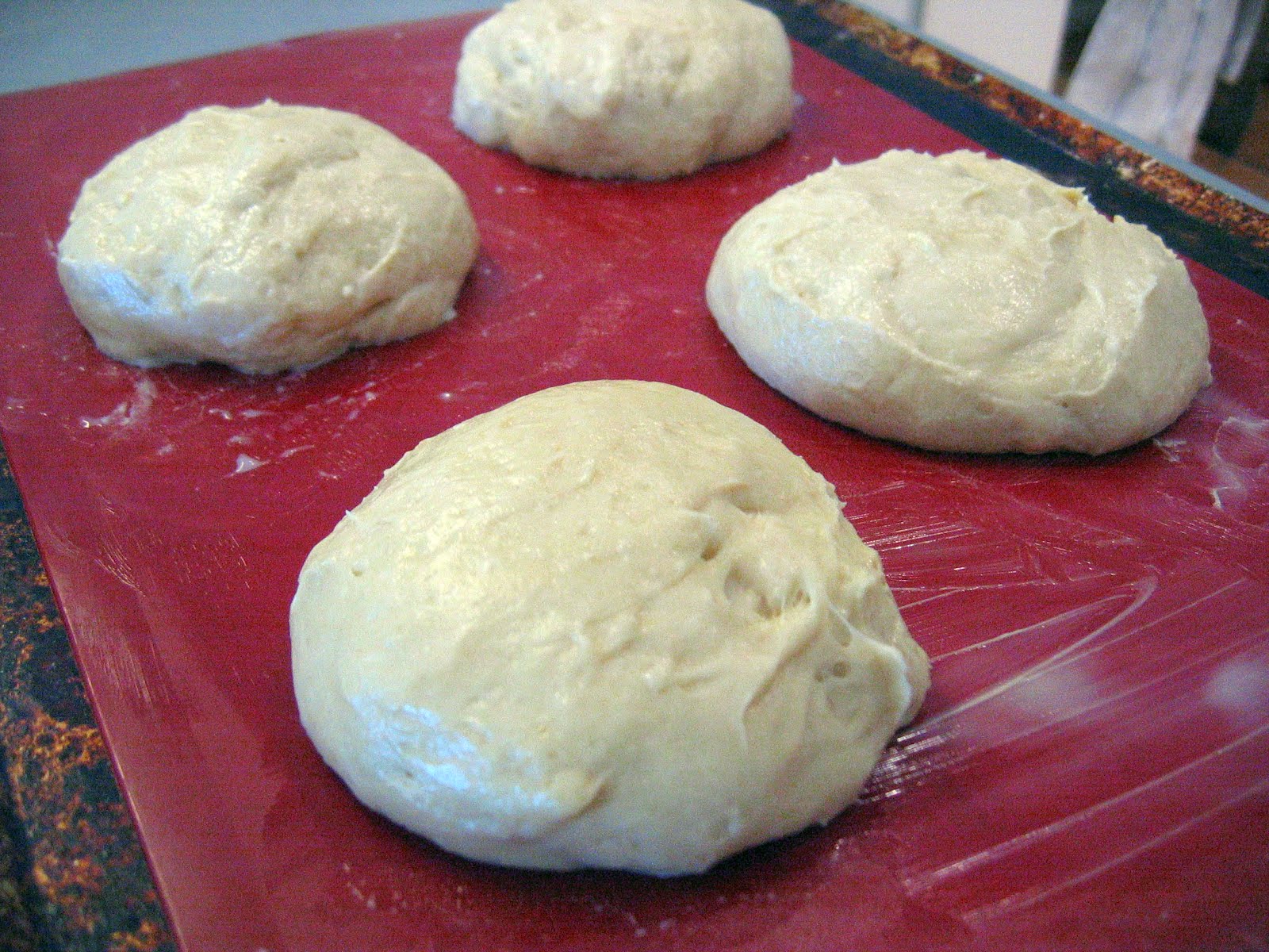 good food in a crap kitchen: Easy brioche