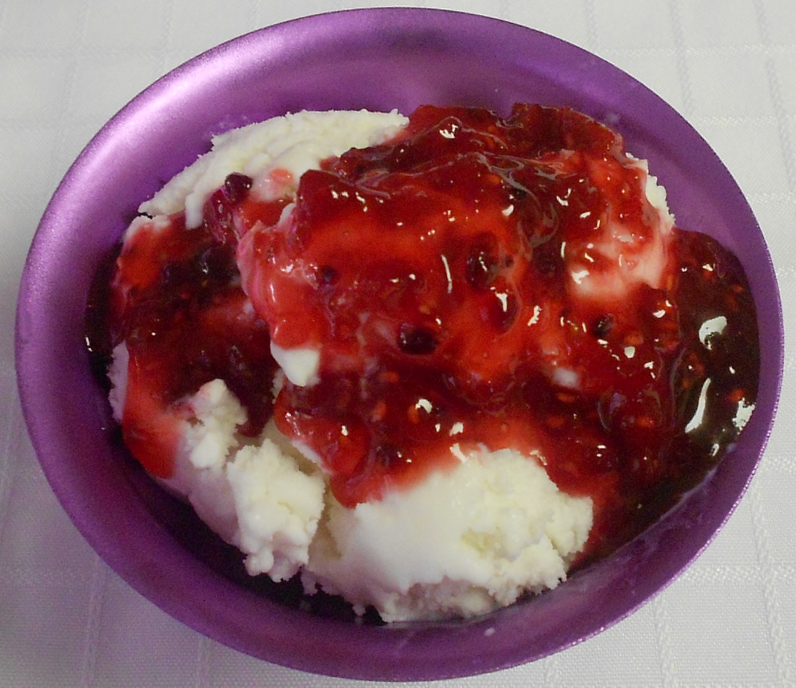 Baking Banquet: CREAMY COCONUT & VANILLA FROZEN YOGURT