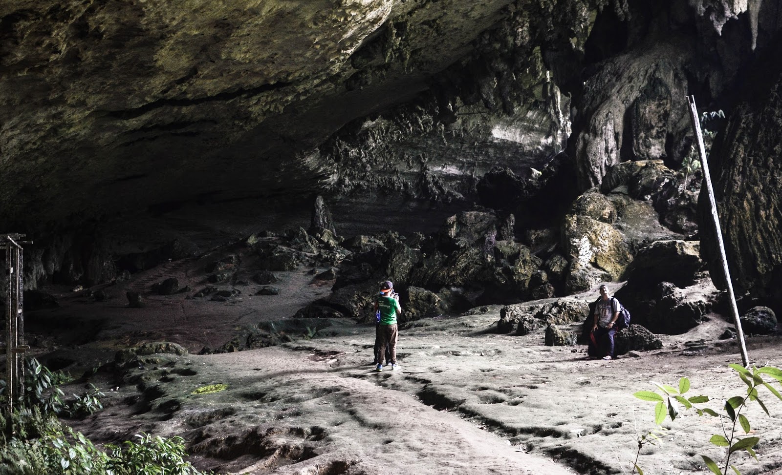 Kembara perjalanan masuk ke tempat penuh sejarah, Gua Niah, Miri ...