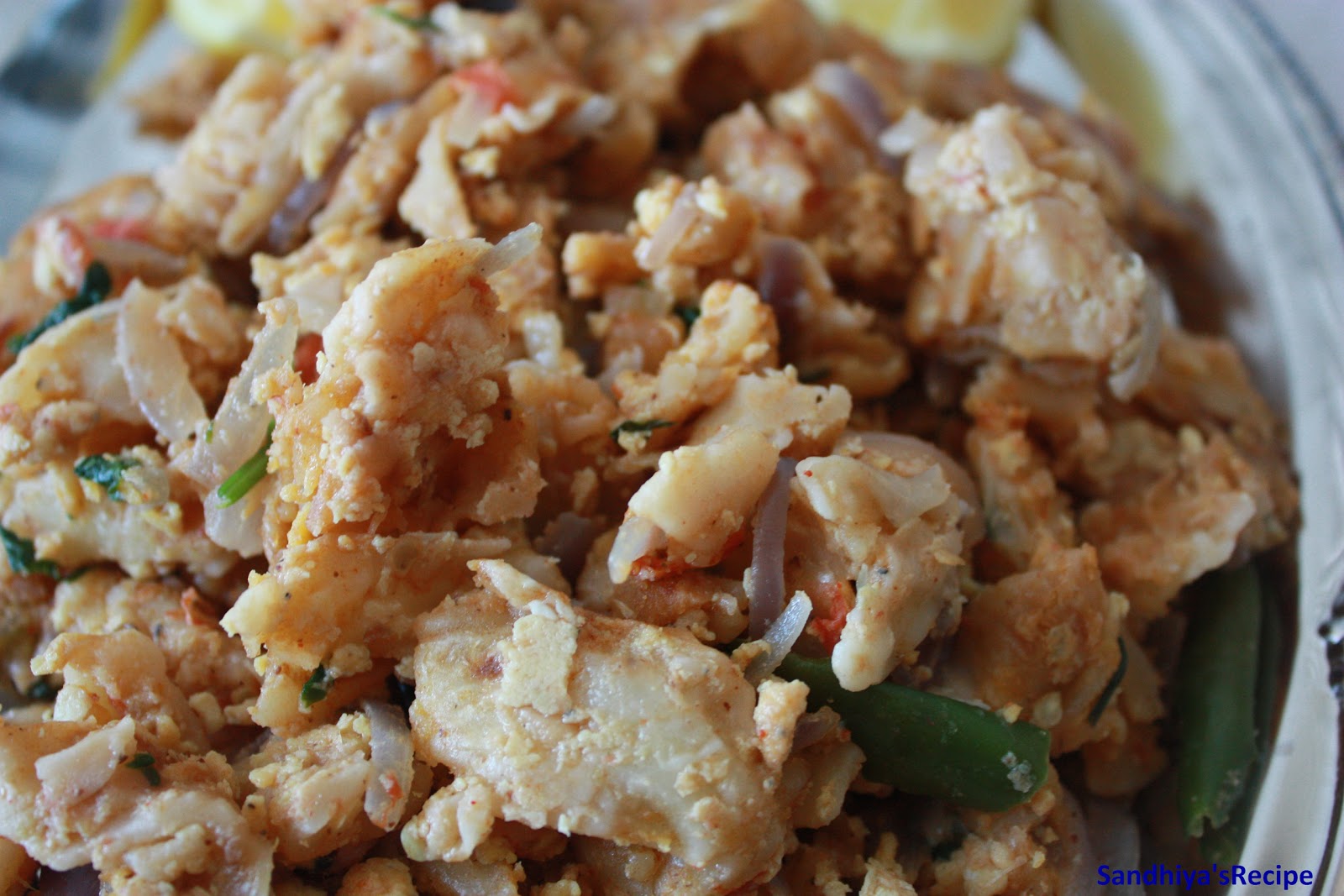 Sandhiya's Cookbook: Egg Kothu Parotta