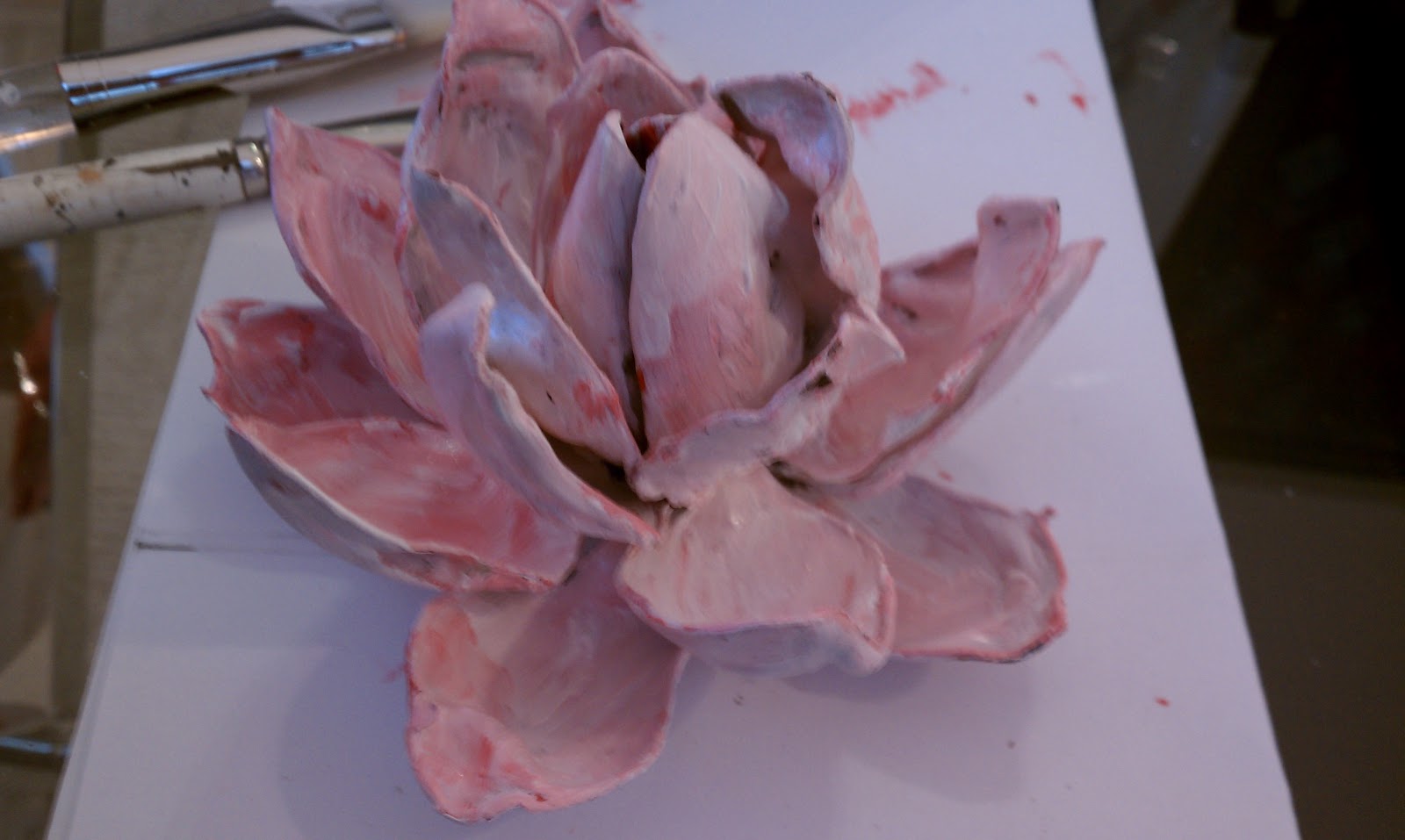 Nadia's DIY Projects: DIY Melted Plastic Spoon Rose