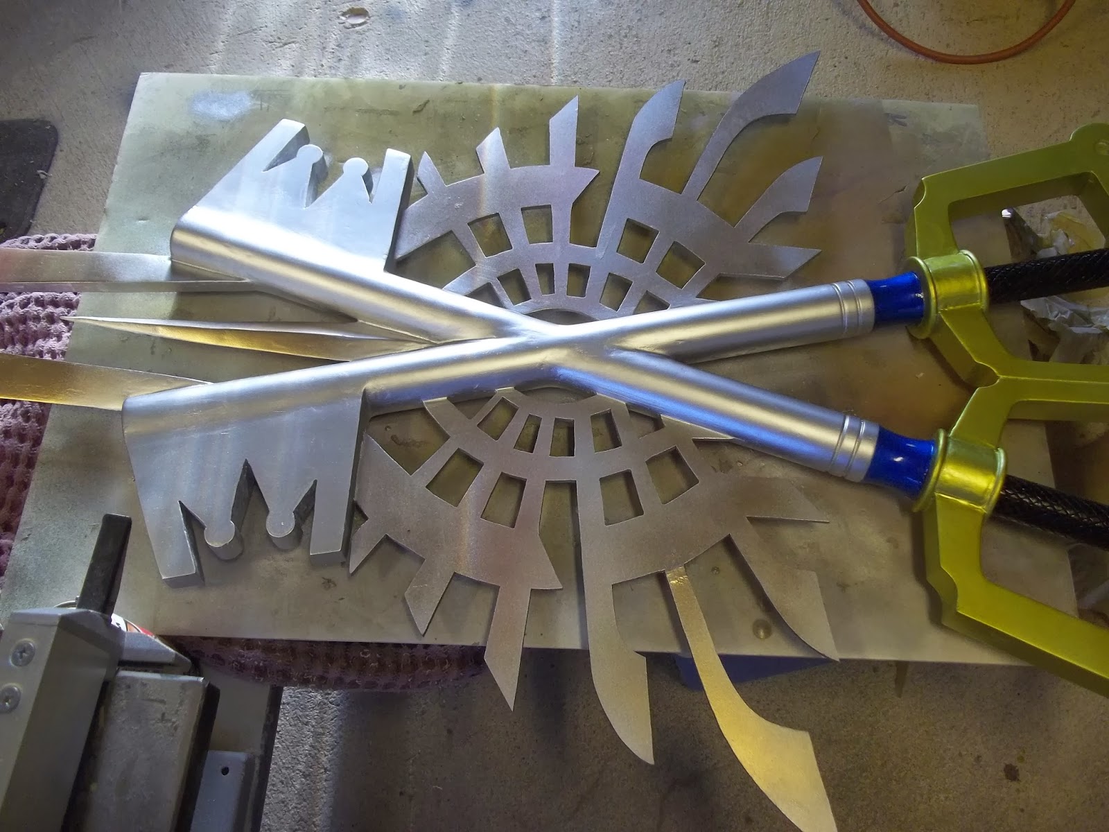 Quite Frankly Builds: X-blade (kingdom hearts)