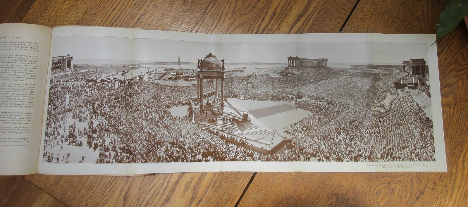 New Liturgical Movement: A Blast from the Past: The 1926 Eucharistic ...