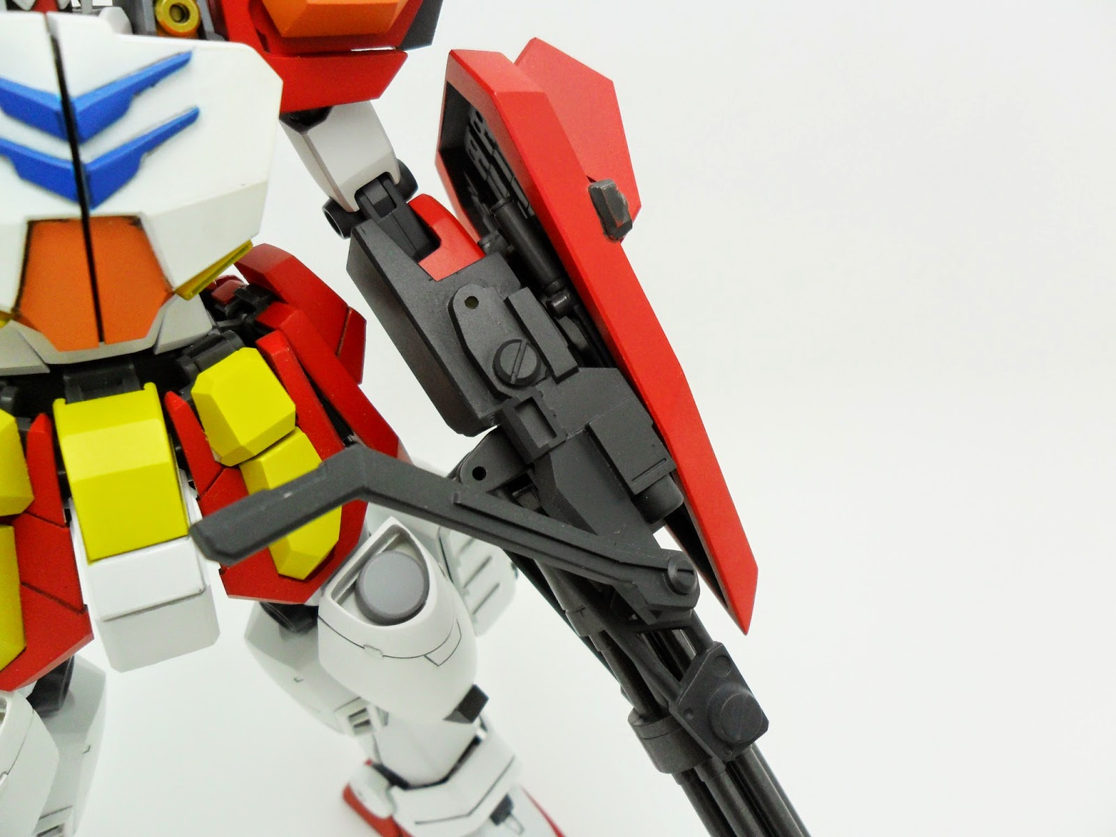 Custom Build: 1/100 Gundam Heavyarms Custom Fantasy Ver.