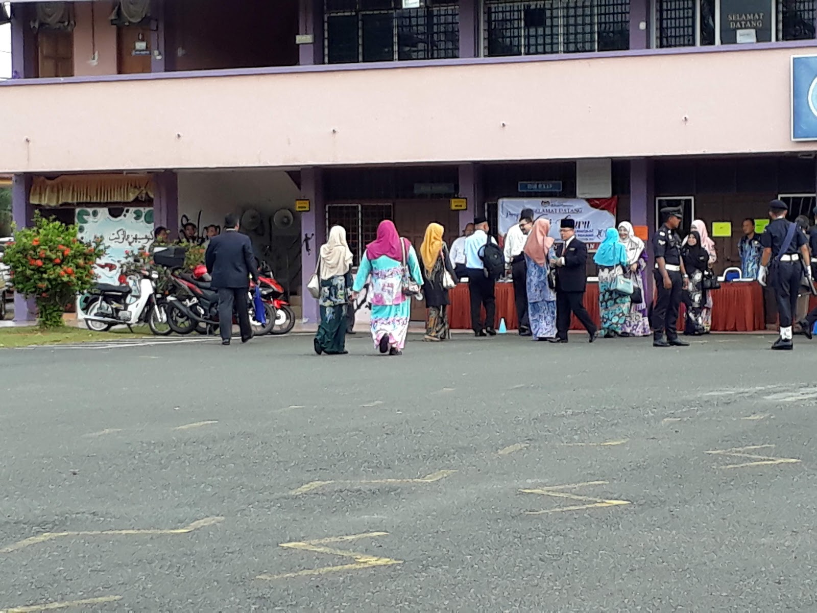 SMKA TENGKU AMPUAN HAJJAH AFZAN PAHANG: SAMBUTAN HARI GURU PERINGKAT ...