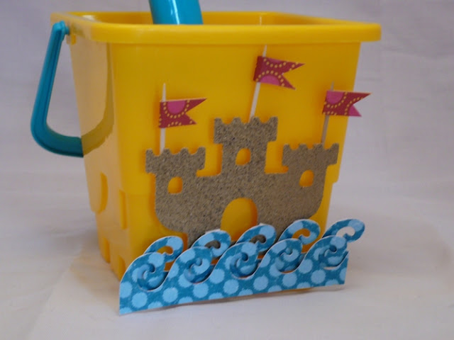 Totally Scrap Addicted: Beach Bucket! - Weekly Cricut Challenge