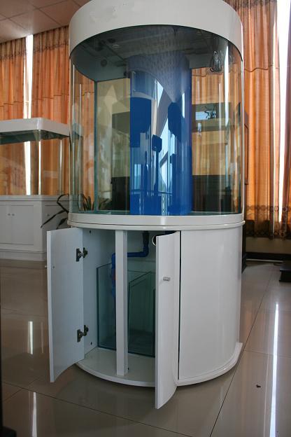 BACMARIN: (21.07.2012) Les AQUARIUMS CYLINDRIQUES