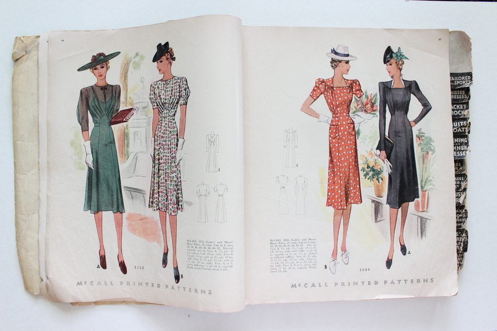 Mode de Lis: 1939 Pattern Book, 1941 Fashion Booklet, and Paper ...