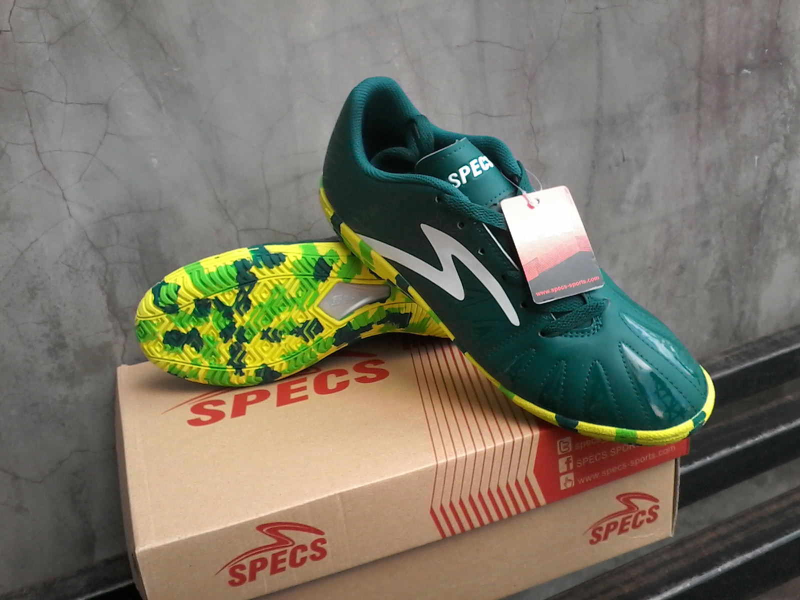 Sepatu Futsal Specs Tomahawk Dark Green White Opal Green ~ Toko Sepatu ...