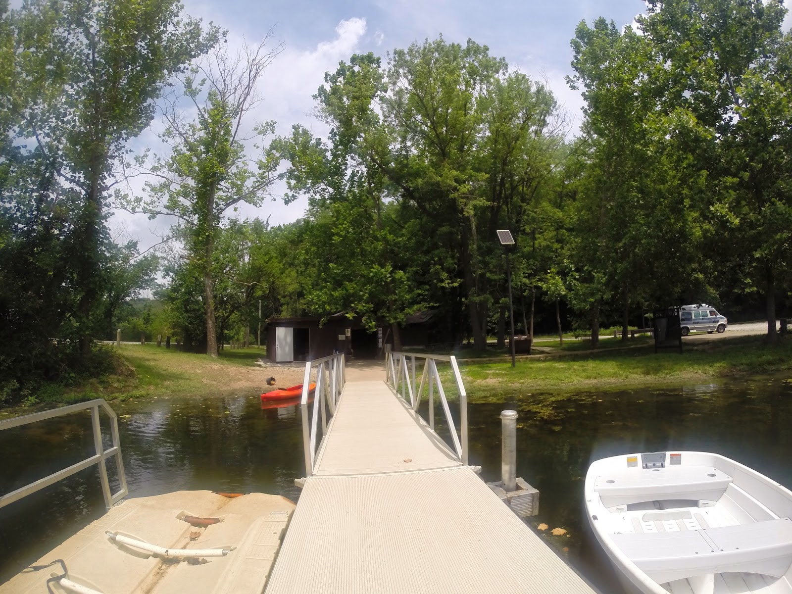 Bloomington, IN: Griffy Lake Canoeing/Kayaking - Explore This City