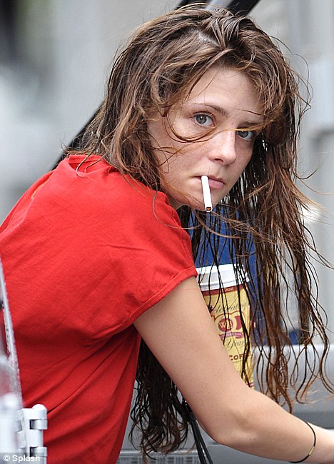 Cellulite Treatment Reviews: Mischa Barton Cellulite