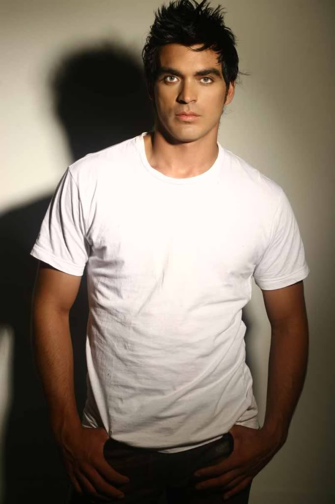 .: ACTOR: TIBERIO CRUZ