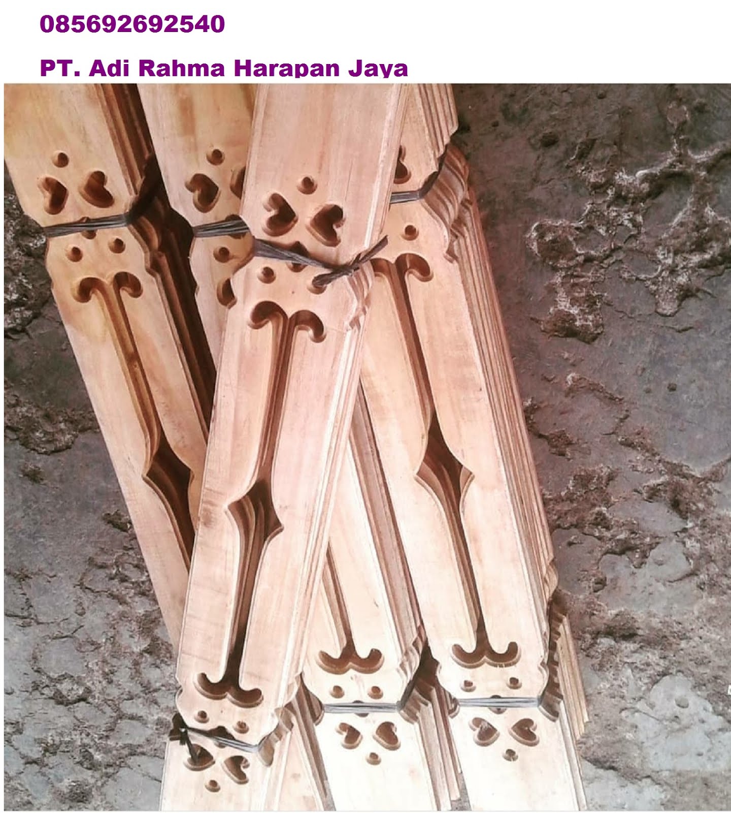 harga lisplang kayu ukir, 085692692540