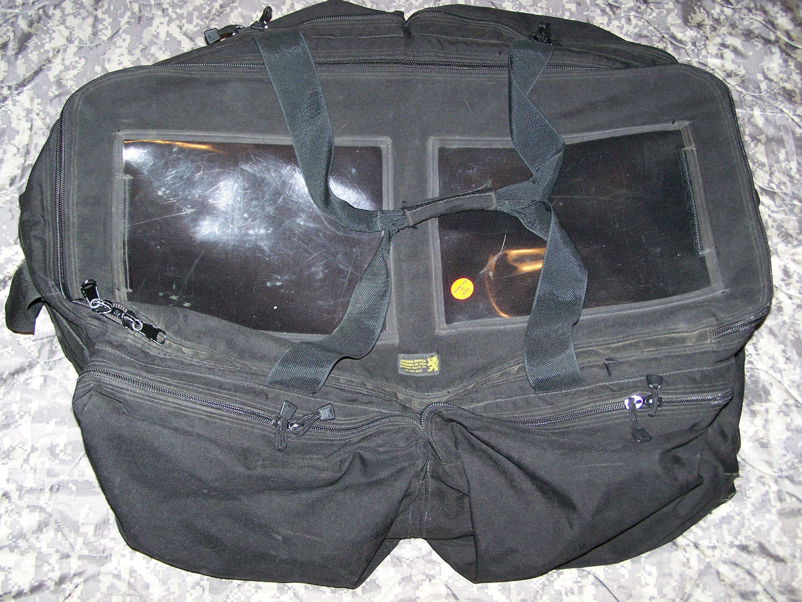 Webbingbabel: London Bridge LBT-0158A Large Load-Out Kit Bag