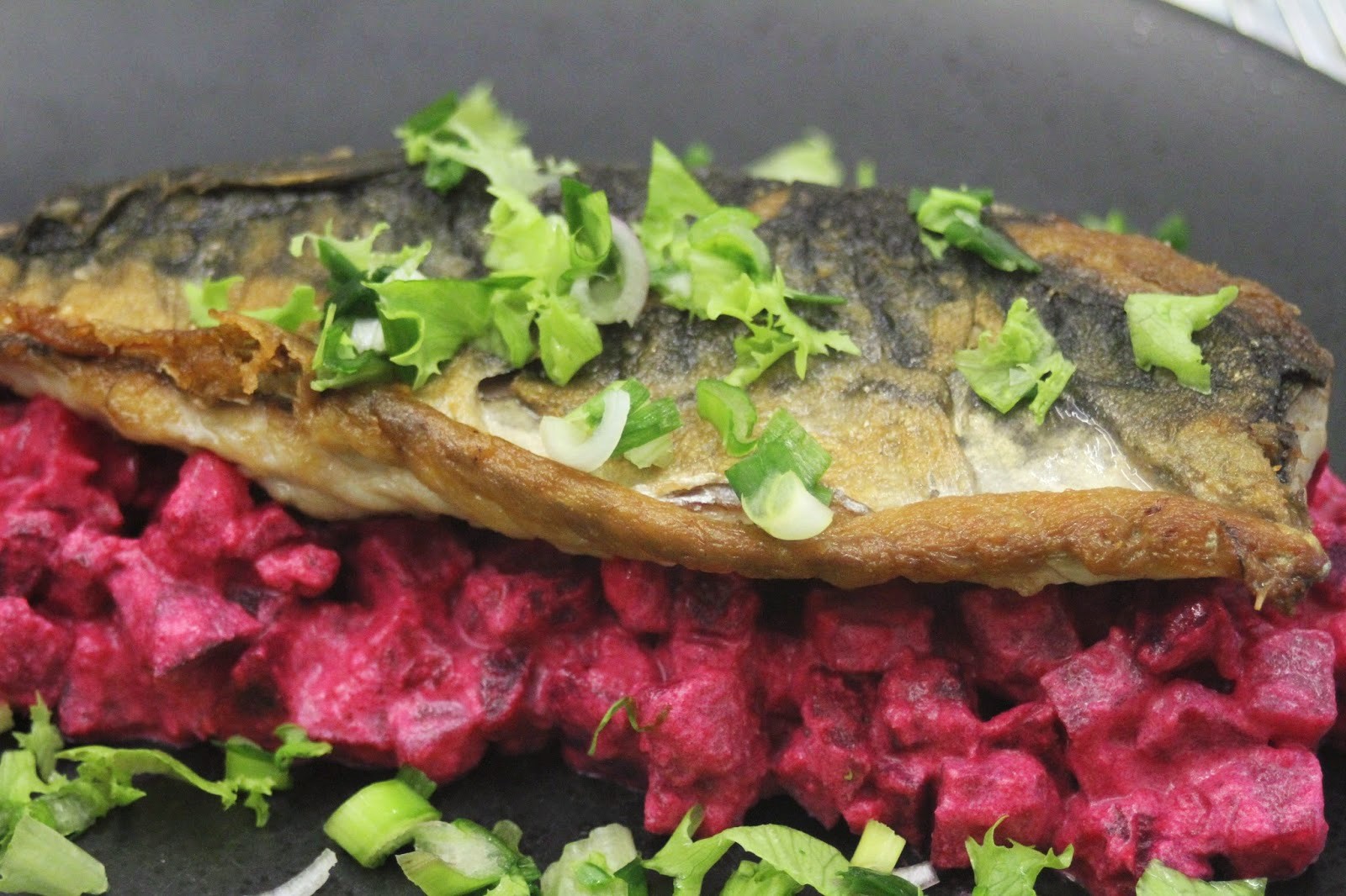 epätrendikäs ruokablogi: Paistettu makrilli on todella herkullista!