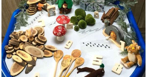 Learning and Exploring Through Play: The Gruffalos Child Tuff Tray