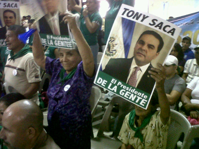 Compartiendo mi opinión: Tony Saca lanza su candidatura a través de UNIDAD