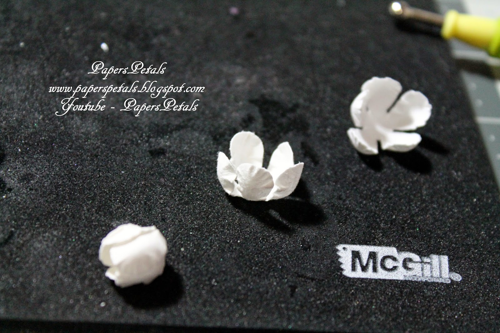 PapersPetals: Gorgeous Gardenia Tutorial