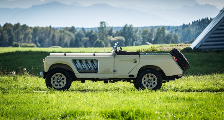 Just A Car Guy: Longnose Land Rover