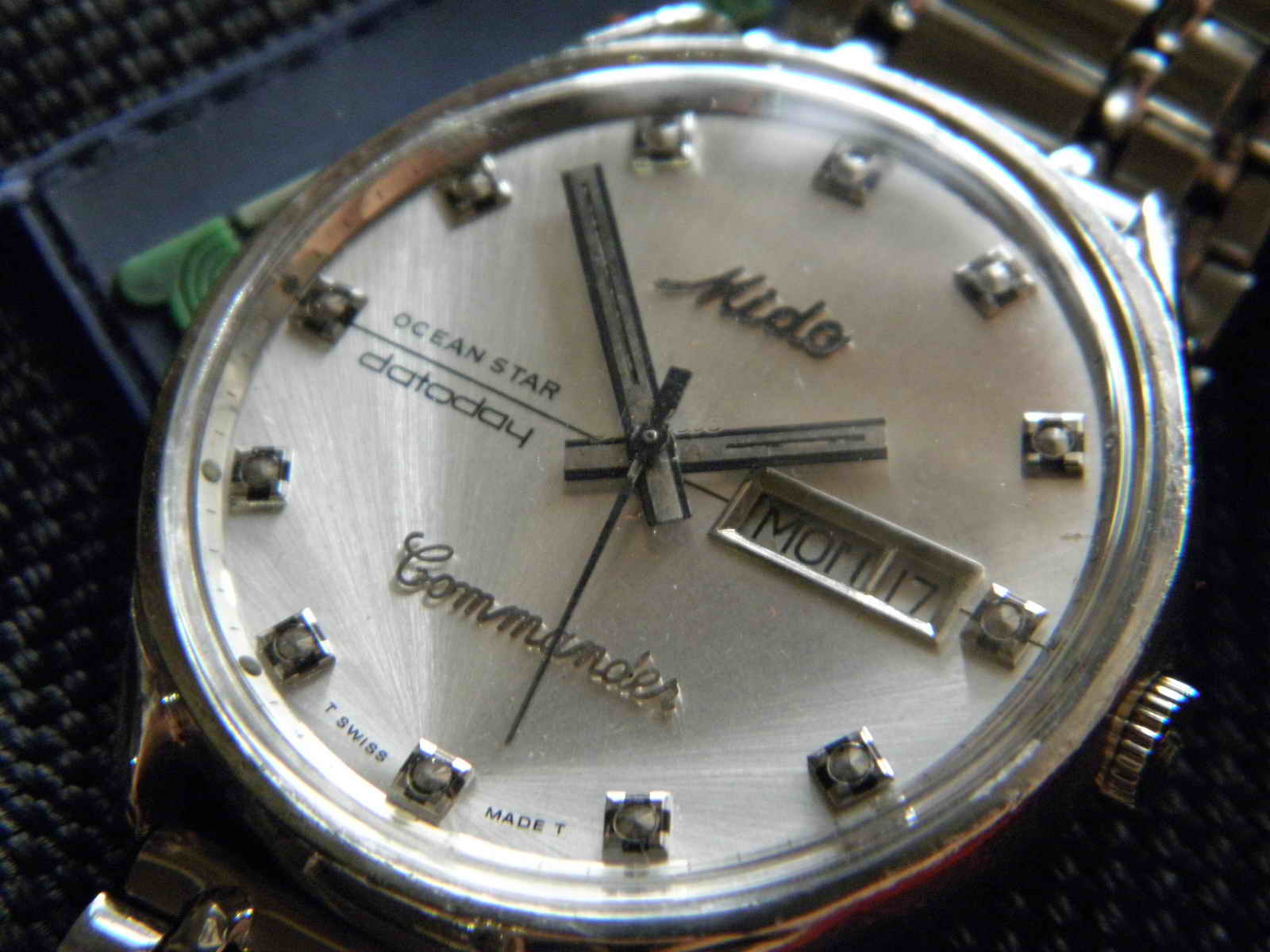 kiosku: mido commander ocean star datoday