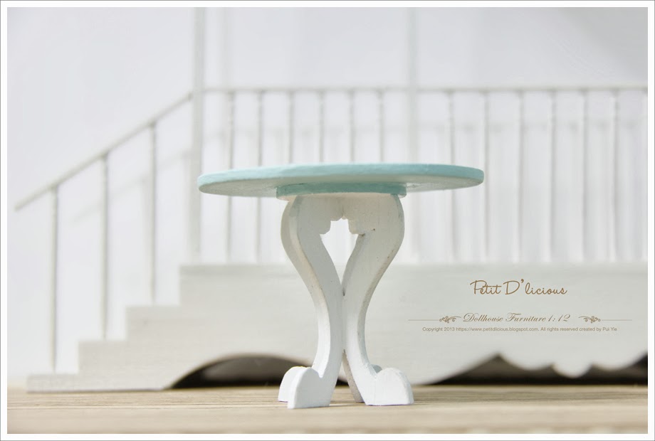 Petit D' Licious: Work on Progress- Round Side Table in dollhouse ...