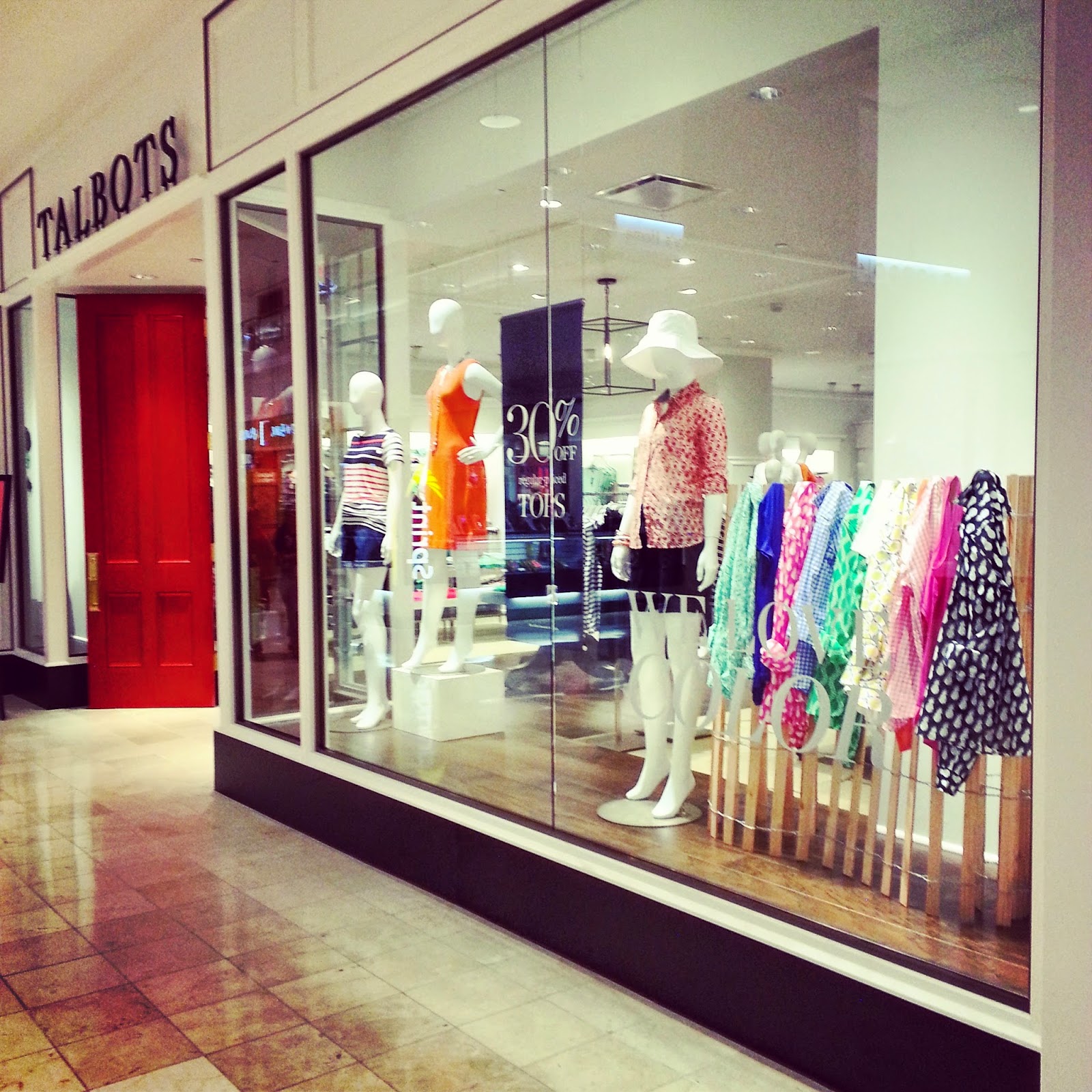 Robert Dyer @ Bethesda Row: TALBOTS OPENS IN BETHESDA (PHOTOS)