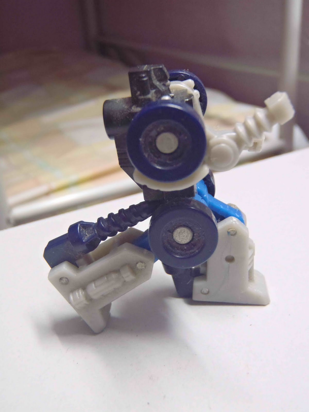 New Planet Cybertron: Transformers Review – Metroplex (Cybertron Leader ...