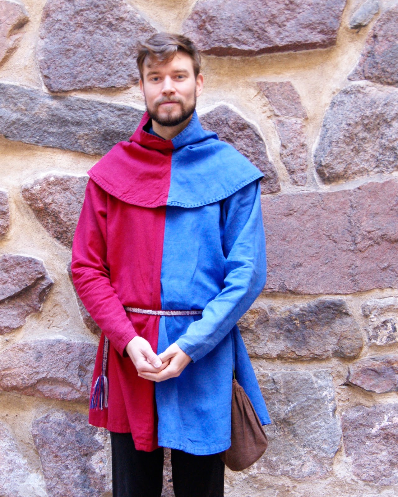 TURUN LINNAN BLOGI: Äänessä linnan kesäoppaat