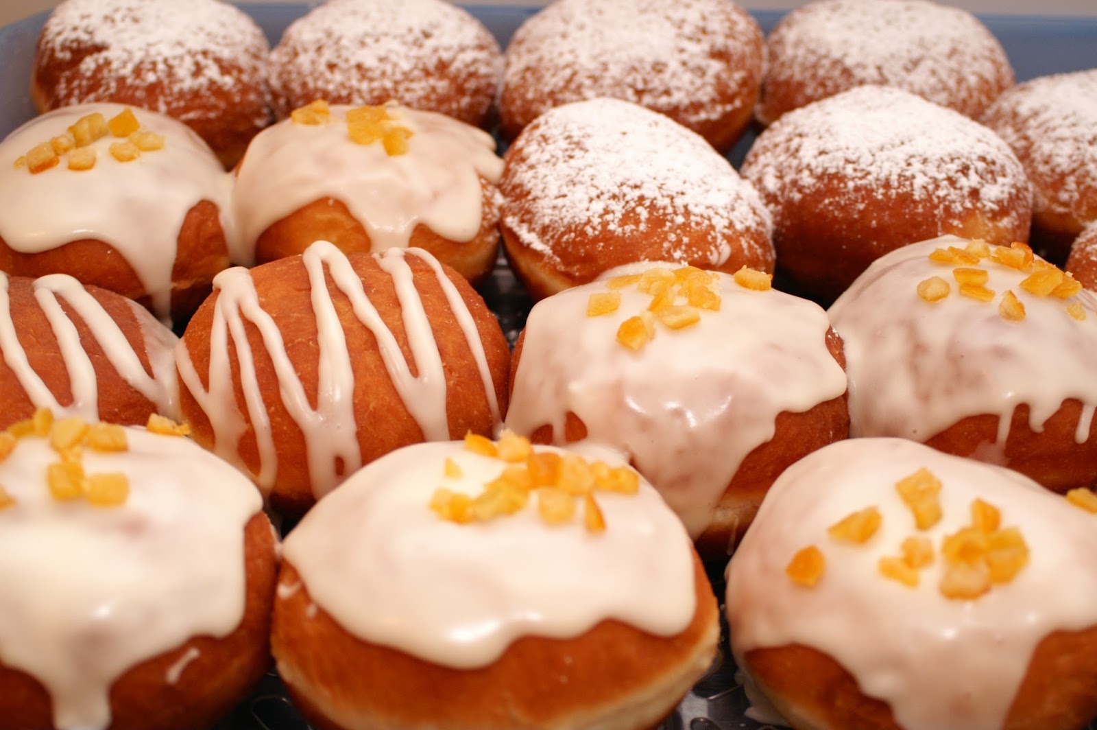 Pączek, krepel, donut = TŁUSTY CZWARTEK | Kawałek dalej