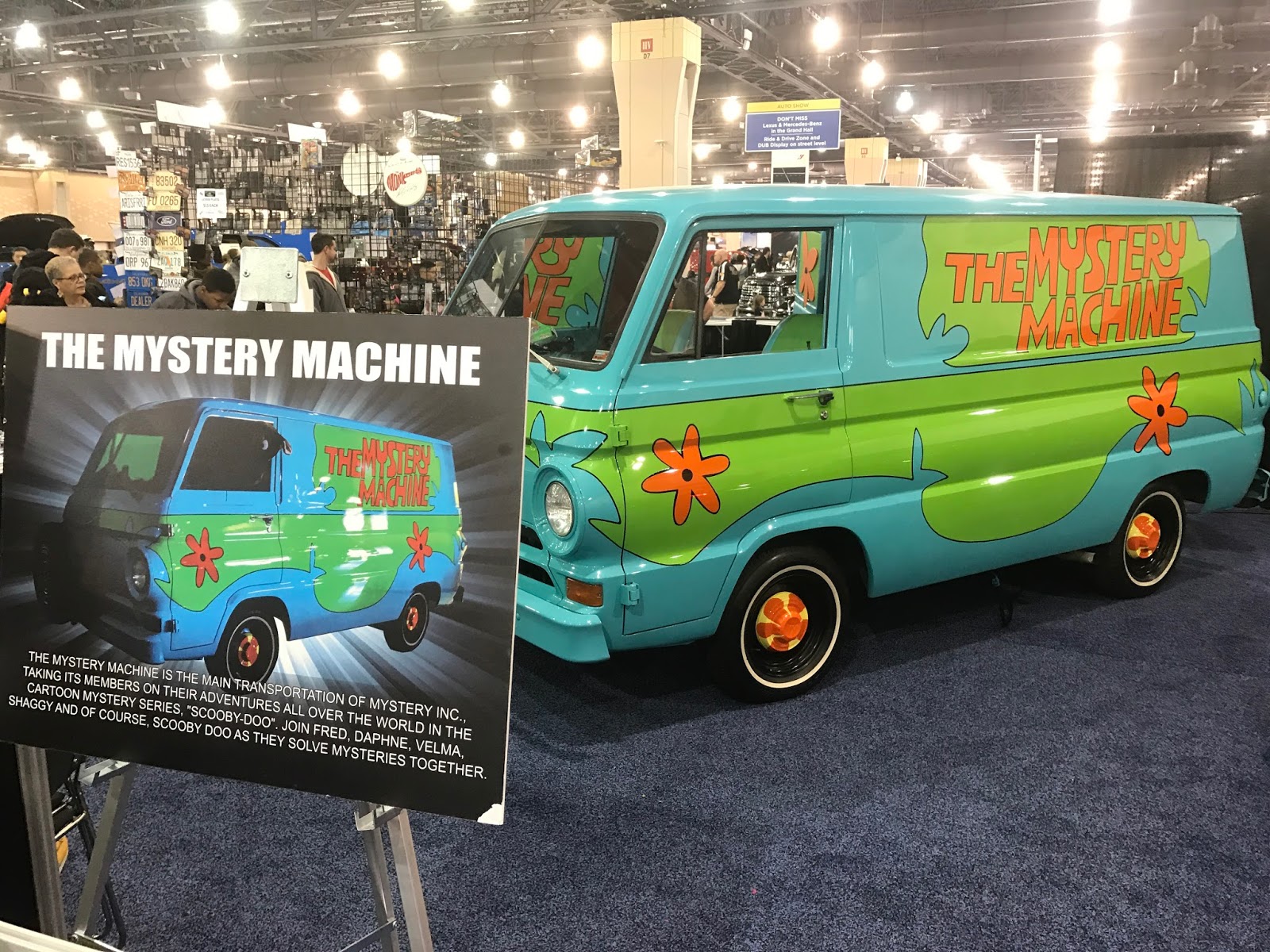 ScoobyAddict's Blog: The Mystery Machine at the Philly Car Show