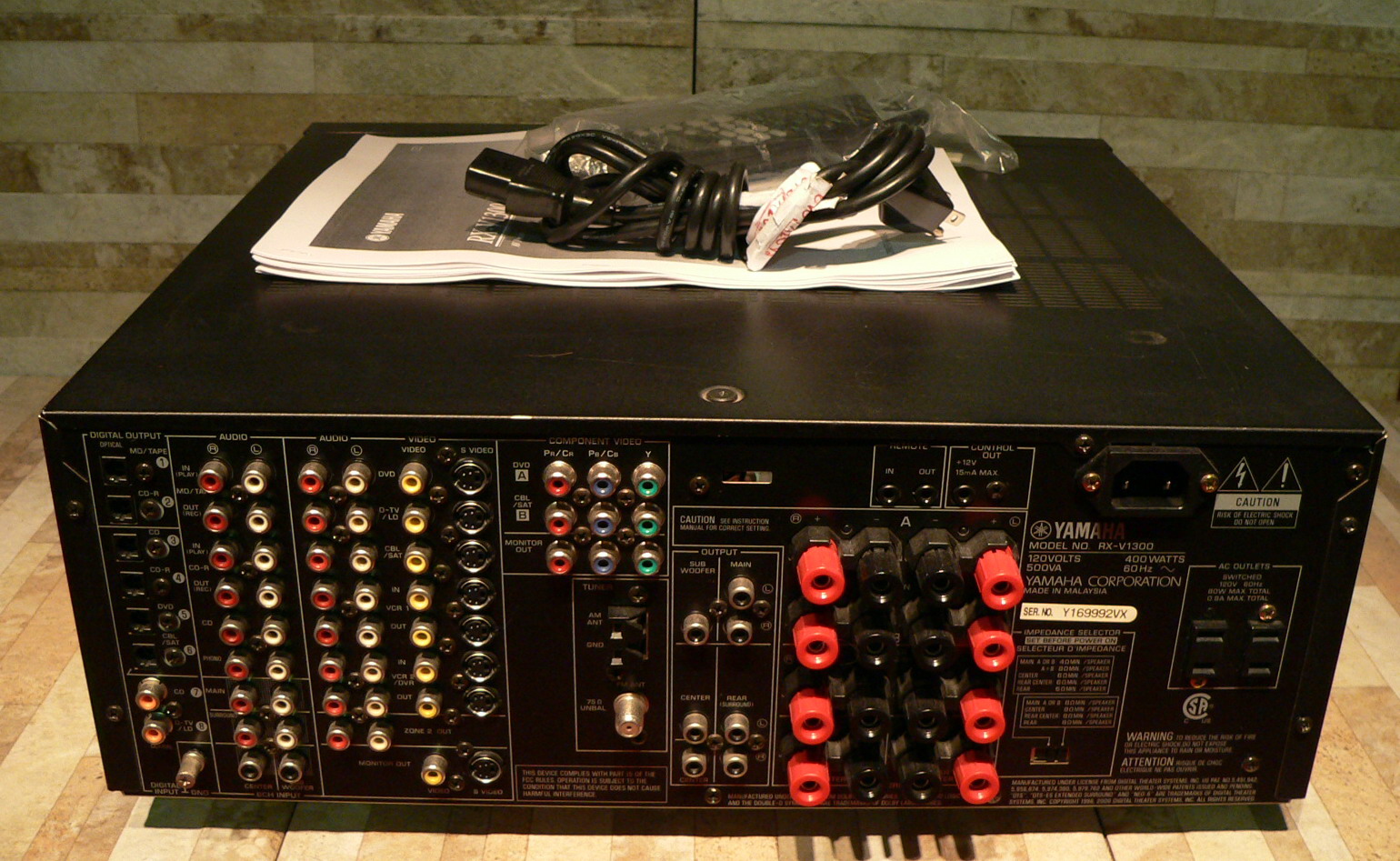 su-distribuidor audio hi-fi and hi-end: RECEIVER YAMAHA RX-V1300 ...