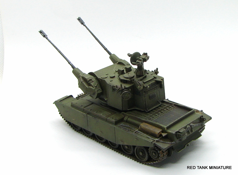 Gulumik Military Models: Centurion with Marksman turret 1/72