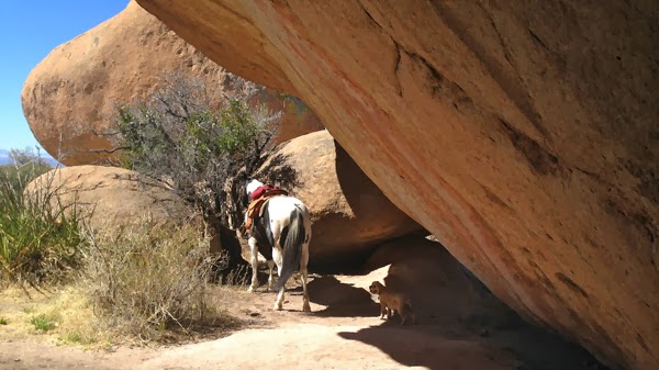 Camping and Horses : COUNCIL ROCK IN THE DRAGOON MOUNTAINS