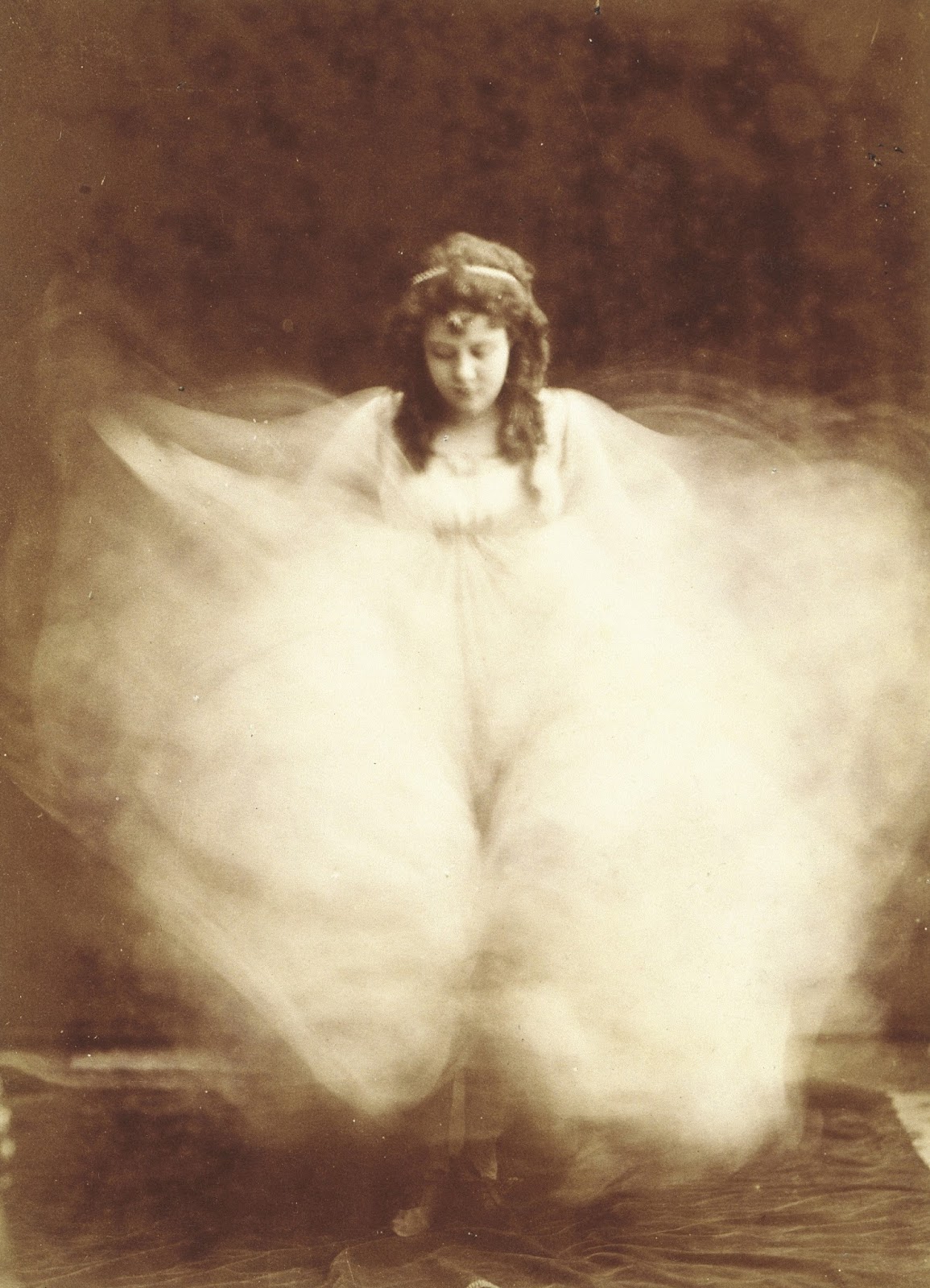 Pura Kastigá: LOÏE FULLER.- THE SERPENTINE DANCE
