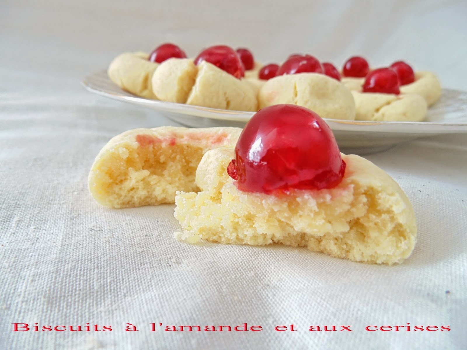 GATEAU GAGA - Love cakes: Biscuit à l'amande et aux cerises
