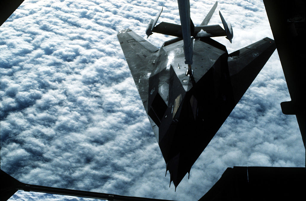 F-117 Nighthawk Savaş Uçağı Resimleri ~ Savaş Uçakları