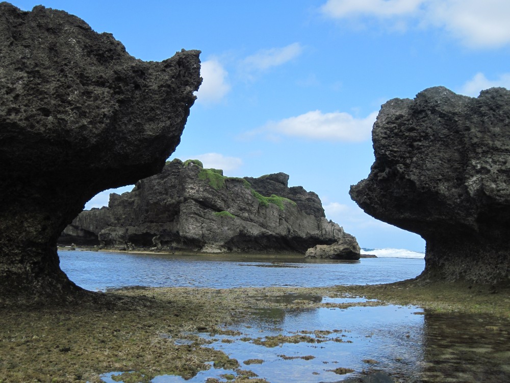 Mike Pua's Blog: Alapad Rock Formations - Batanes
