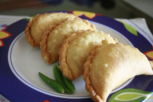 Resep Cara Memebuat Kue Pastel Basah Dan Isi Daging Ayam | ANEKA ...