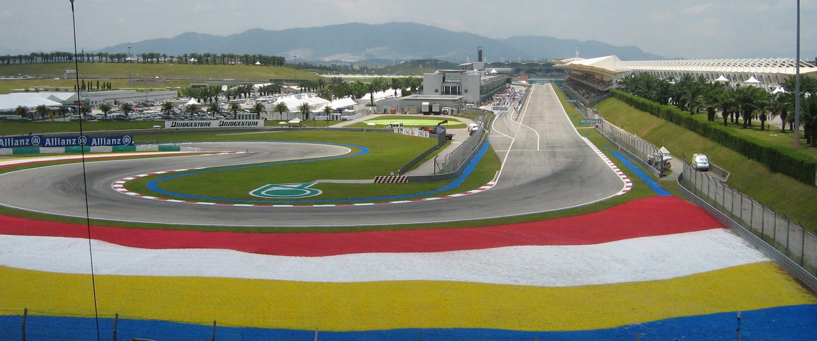 Talking about F1: The F1 blog: Sepang Preview: Days of Future Past