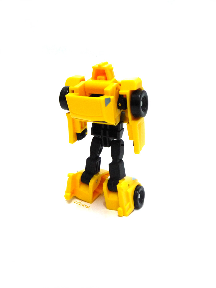 t r a n s f o r a w e s o m e: Legends Bumblebee - Transformers