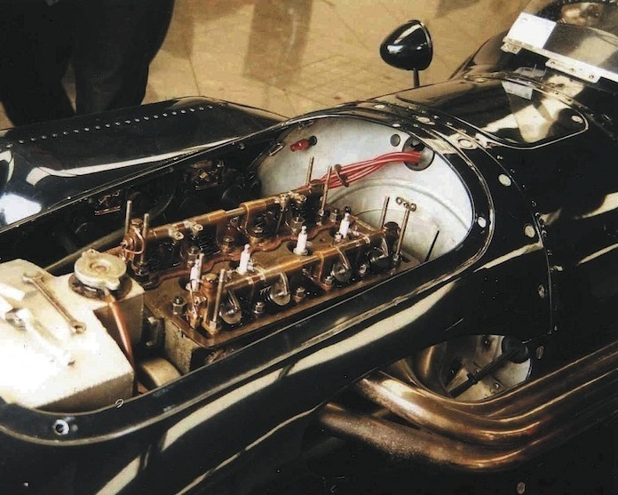 Yorkshire Ferret: Lea Francis: A competition engine.