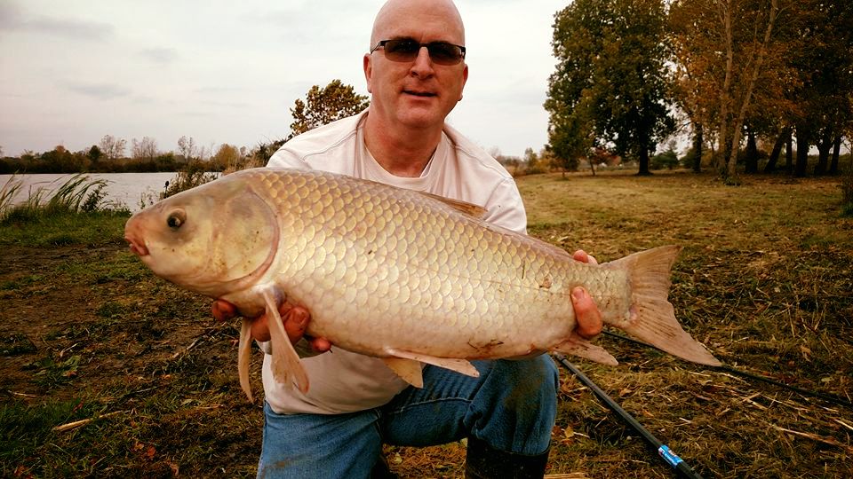 Michigan Carp Fishing Blog: small mouth buffalo