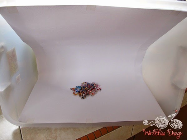 WireBliss's Wire Jewelry: DIY Light Box (Easy)