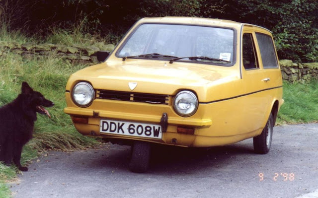 Reliant Robin, a Three-Wheeled Car That Was Voted the Worst British Car ...