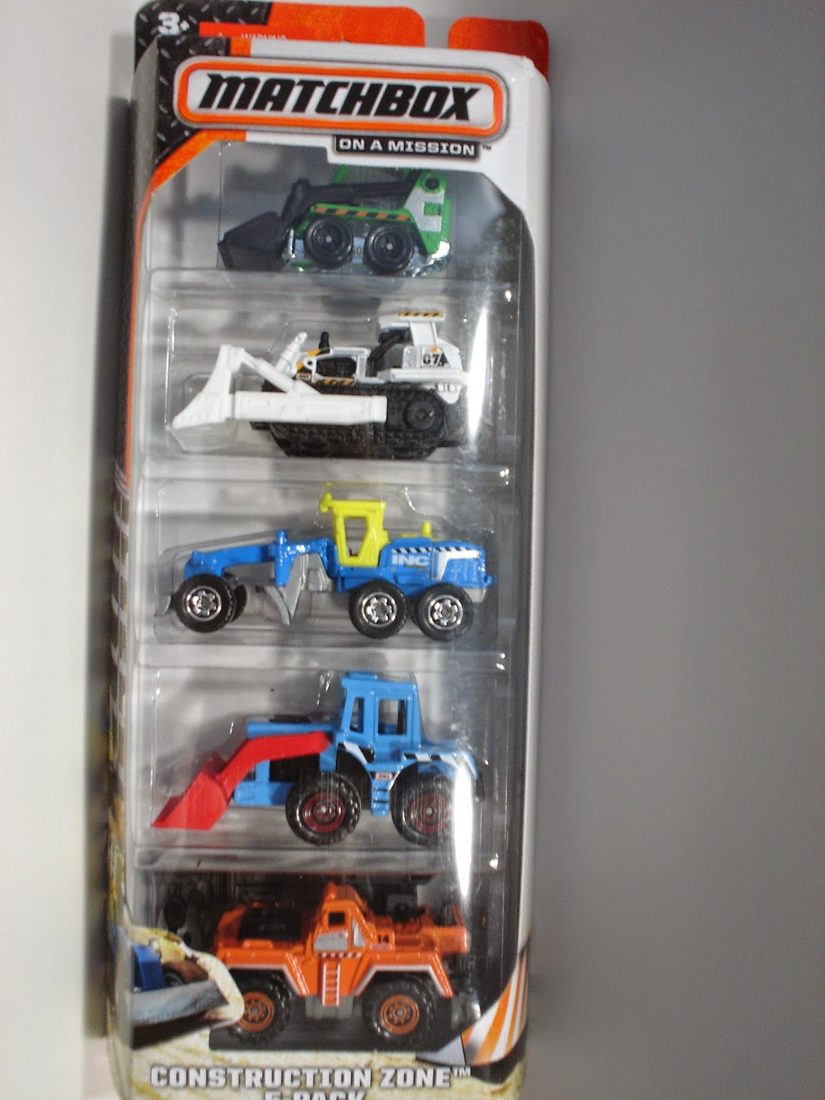 3inchDiecastBliss: New Matchbox 5 and 9 Packs....FINALLY!!!