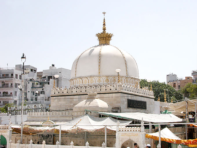 The Cultural Heritage of India: * Inside Ajmer Sharif Dargah of ...