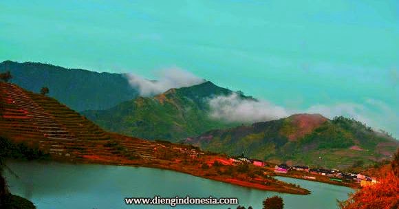 PAGI DI TELAGA CEBONG DIENG - Dieng Indonesia