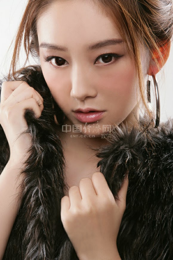 Meryem Uzerli: Top 10 Most Beautiful Hong Kong Women