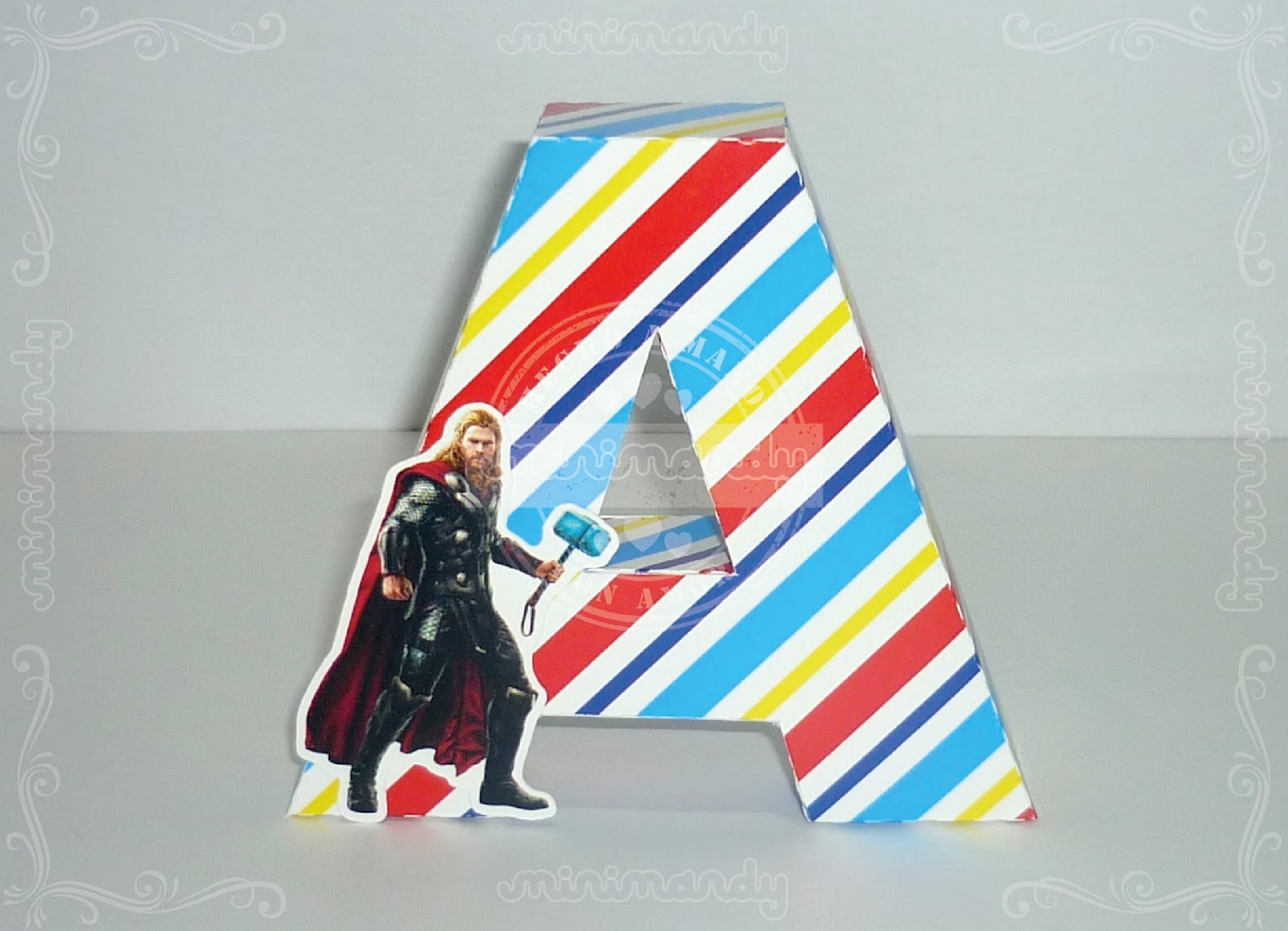 MinimandySign: Letras corpóreas de papel - Marvel & DC